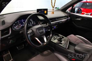 Grey Audi Q7 2017 in Riga, with an engine capacity of 4.00 L and mileage of 156 thousand km for 46500 €, photo 12 on AUTOMOTO.COM.LV