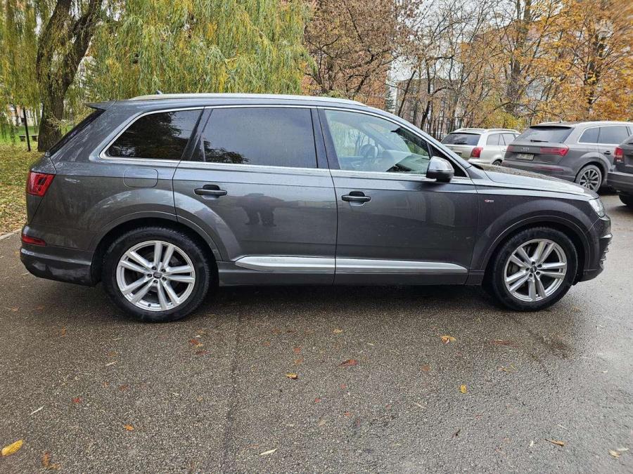 Pelēks Audi Q7 2017 Kretinga, ar dzinēja tilpumu 2.97 L un nobraukumu 283 tūkst. km par 24200 €, foto 5 vietnē AUTOMOTO.COM.LV