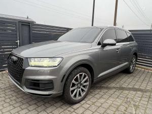 Pelēks Audi Q7 2017 Kauņa, ar dzinēja tilpumu 3.00 L un nobraukumu 180 tūkst. km par 16500 €, foto  vietnē AUTOMOTO.COM.LV