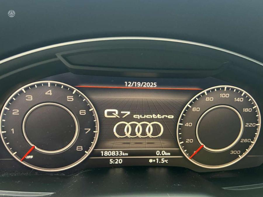 Grey Audi Q7 2017 in Kaunas, with an engine capacity of 3.00 L and mileage of 180 thousand km for 16500 €, photo 10 on AUTOMOTO.COM.LV