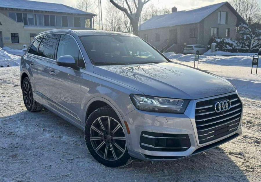 Grey Audi Q7 2017 in Silale, with an engine capacity of 3.00 L and mileage of 191 thousand km for 21100 €, photo 2 on AUTOMOTO.COM.LV