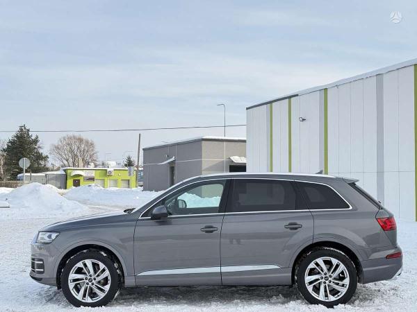 Grey Audi Q7 2017 in Raseiniai, with an engine capacity of 2.97 L and mileage of 202 thousand km for 23750 €, photo 10 on AUTOMOTO.COM.LV