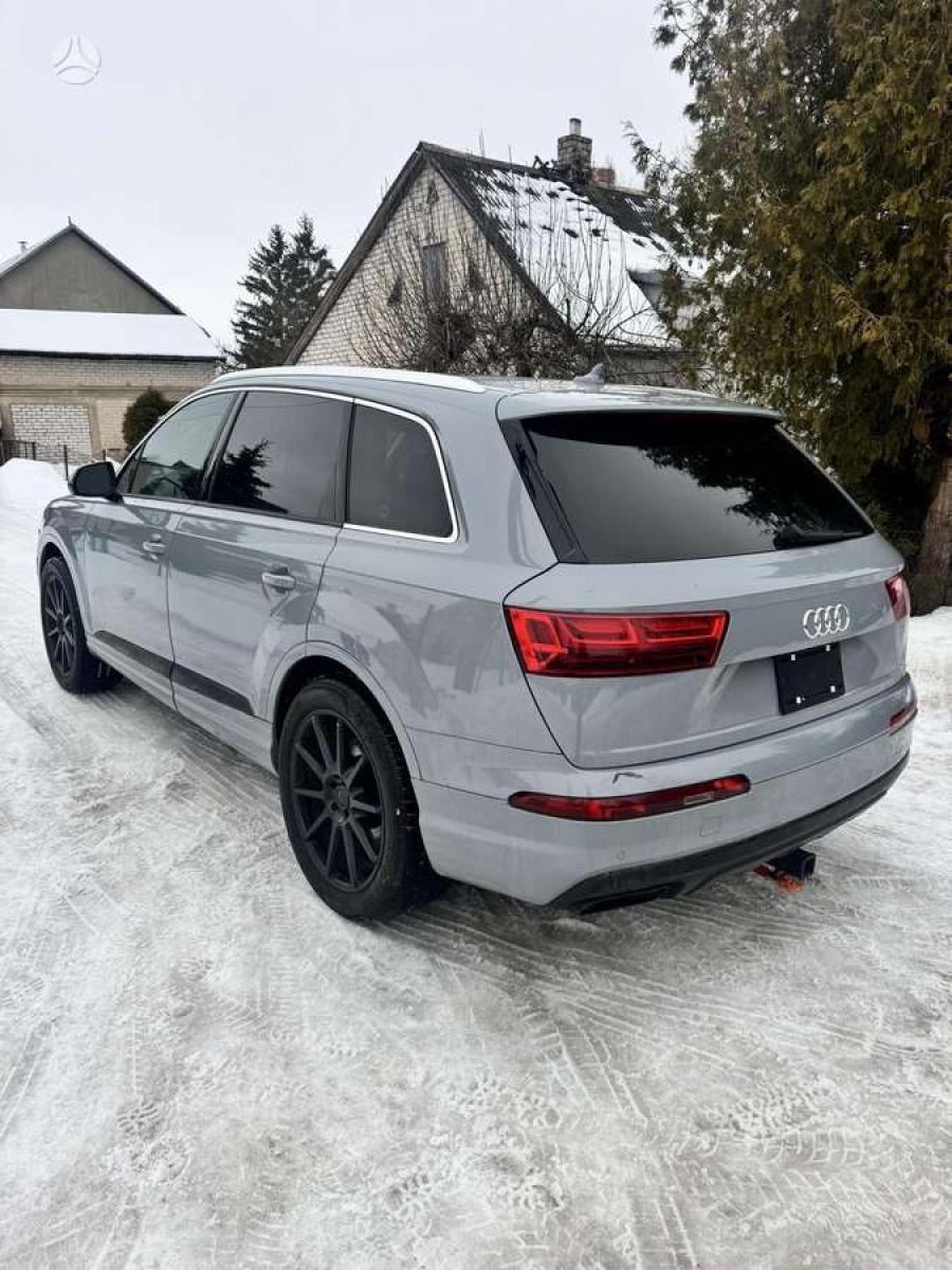 Pelēks Audi Q7 2017 Kauņa, ar dzinēja tilpumu 3.00 L un nobraukumu 311 tūkst. km par 11500 €, foto 1 vietnē AUTOMOTO.COM.LV