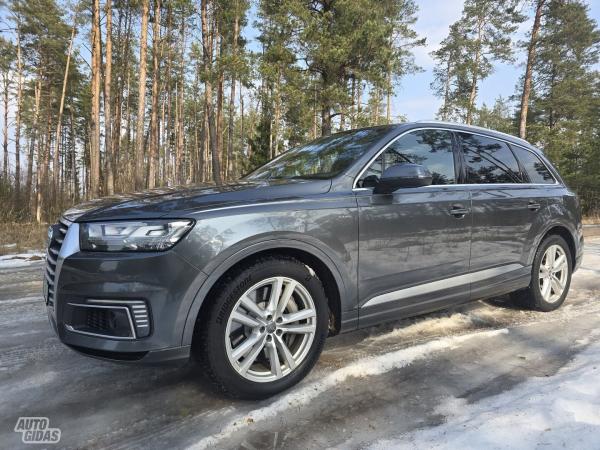 Grey Audi Q7 2017 in Vilnius, with an engine capacity of 3.00 L and mileage of 310 thousand km for 23000 €, photo 1 on AUTOMOTO.COM.LV