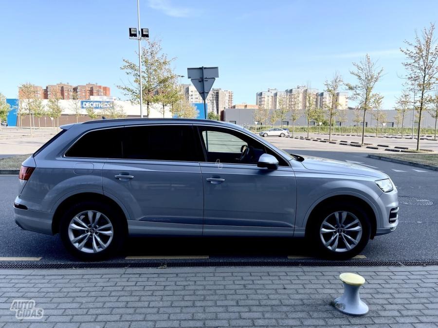 Grey Audi Q7 2017 in Klaipeda, with an engine capacity of 2.00 L and mileage of 133 thousand km for 22000 €, photo 3 on AUTOMOTO.COM.LV