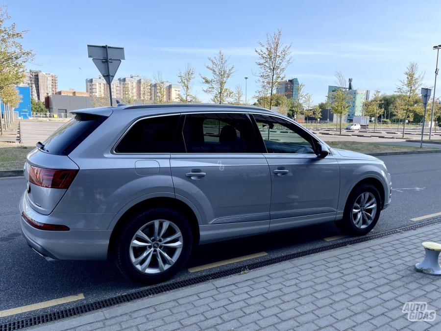 Grey Audi Q7 2017 in Klaipeda, with an engine capacity of 2.00 L and mileage of 133 thousand km for 22000 €, photo 4 on AUTOMOTO.COM.LV