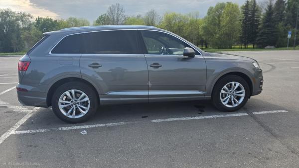 Grey Audi Q7 2017 in Vilnius, with an engine capacity of 3.00 L and mileage of 300 thousand km for 15500 €, photo 5 on AUTOMOTO.COM.LV
