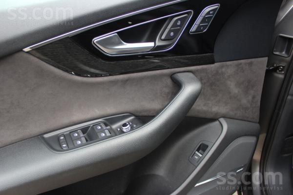 Pelēks Audi Q7 2017 Rīga, ar dzinēja tilpumu 3.00 L un nobraukumu 299 tūkst. km par 21950 €, foto 5 vietnē AUTOMOTO.COM.LV