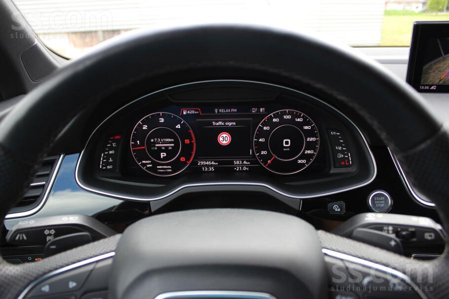 Grey Audi Q7 2017 in Riga, with an engine capacity of 3.00 L and mileage of 299 thousand km for 21950 €, photo 10 on AUTOMOTO.COM.LV