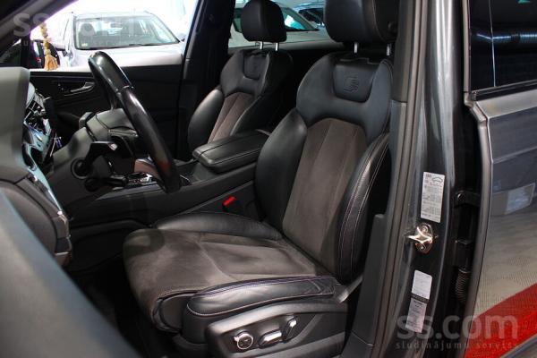 Grey Audi Q7 2017 in Riga, with an engine capacity of 4.00 L and mileage of 156 thousand km for 46500 €, photo 10 on AUTOMOTO.COM.LV