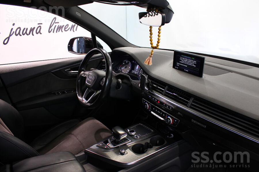 Pelēks Audi Q7 2017 Rīga, ar dzinēja tilpumu 4.00 L un nobraukumu 156 tūkst. km par 46500 €, foto 25 vietnē AUTOMOTO.COM.LV