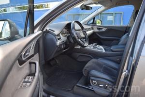 Grey Audi Q7 2017 in Riga, with an engine capacity of 3.00 L and mileage of 351 thousand km for 19000 €, photo 4 on AUTOMOTO.COM.LV