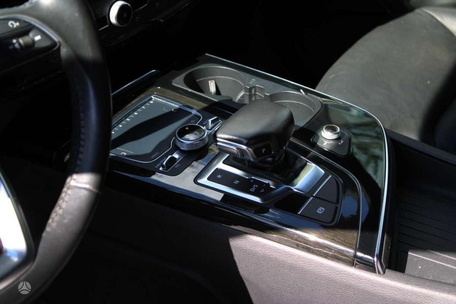 Pelēks Audi Q7 2017 Viļņa, ar dzinēja tilpumu 3.00 L un nobraukumu 108 tūkst. km par 21300 €, foto 23 vietnē AUTOMOTO.COM.LV