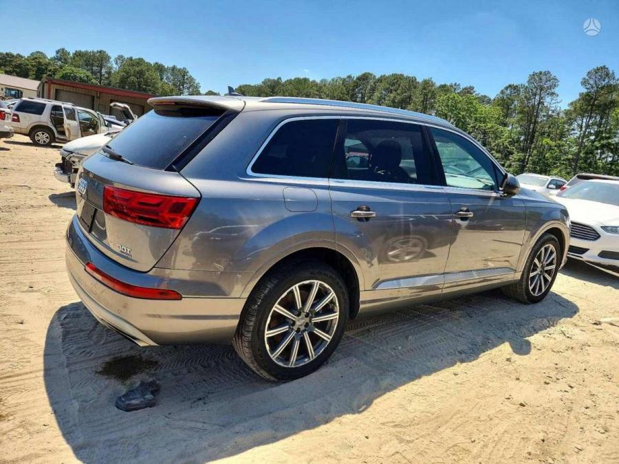 Pelēks Audi Q7 2017 Kauņa, ar dzinēja tilpumu 3.00 L un nobraukumu 195 tūkst. km par 11300 €, foto 4 vietnē AUTOMOTO.COM.LV