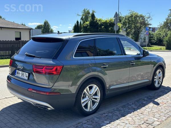 Grey Audi Q7 2017 in Riga, with an engine capacity of 3.00 L and mileage of 276 thousand km for 21450 €, photo 6 on AUTOMOTO.COM.LV
