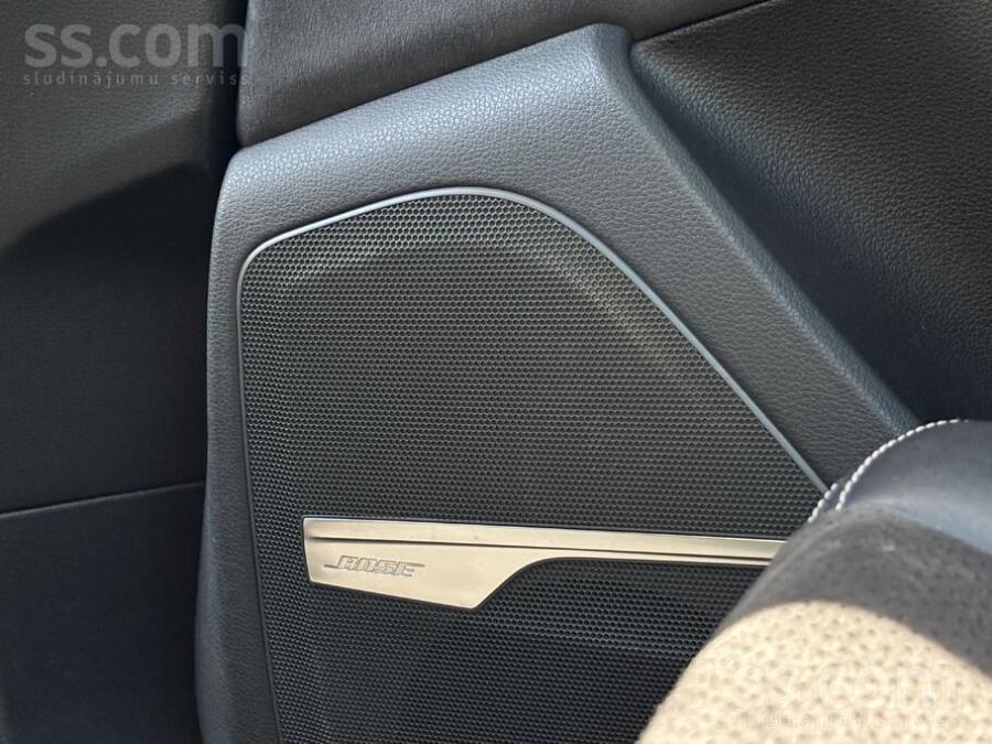 Grey Audi Q7 2017 in Riga, with an engine capacity of 3.00 L and mileage of 276 thousand km for 21450 €, photo 15 on AUTOMOTO.COM.LV