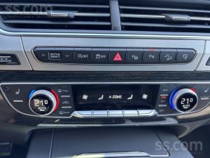 Grey Audi Q7 2017 in Riga, with an engine capacity of 3.00 L and mileage of 276 thousand km for 21450 €, photo 17 on AUTOMOTO.COM.LV