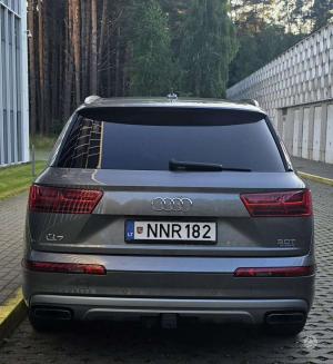 Grey Audi Q7 2017 in Vilnius, with an engine capacity of 3.00 L and mileage of 300 thousand km for 13200 €, photo 9 on AUTOMOTO.COM.LV