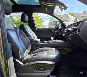 Grey Audi Q7 2017 in Vilnius, with an engine capacity of 3.00 L and mileage of 300 thousand km for 13200 €, photo 13 on AUTOMOTO.COM.LV