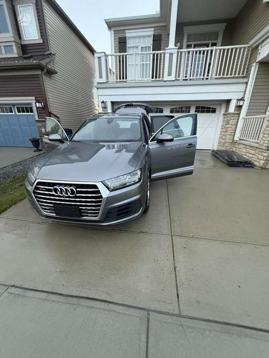 Grey Audi Q7 2017 in Klaipeda, with an engine capacity of 3.00 L and mileage of 155 thousand km for 21800 €, photo 1 on AUTOMOTO.COM.LV