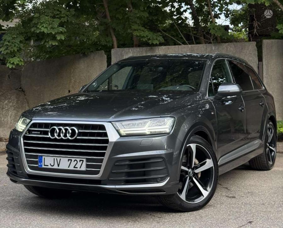 Grey Audi Q7 2017 in Vilnius, with an engine capacity of 2.97 L and mileage of 153 thousand km for 27000 €, photo 1 on AUTOMOTO.COM.LV