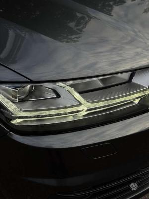 Grey Audi Q7 2017 in Vilnius, with an engine capacity of 2.97 L and mileage of 153 thousand km for 27000 €, photo 10 on AUTOMOTO.COM.LV