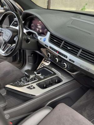 Grey Audi Q7 2017 in Vilnius, with an engine capacity of 2.97 L and mileage of 153 thousand km for 27000 €, photo 14 on AUTOMOTO.COM.LV