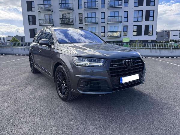 Grey Audi Q7 2017 in Vilnius, with an engine capacity of 2.97 L and mileage of 226 thousand km for 25990 €, photo 3 on AUTOMOTO.COM.LV