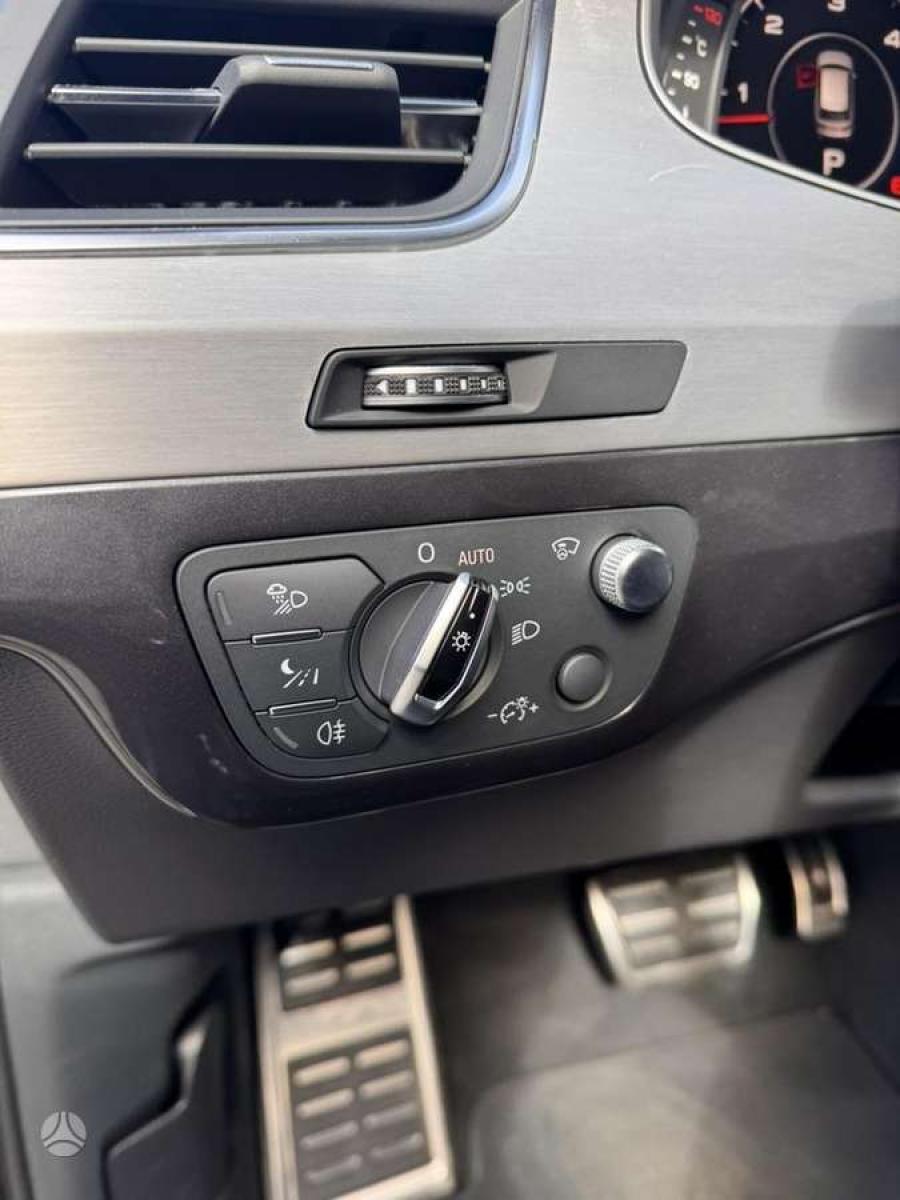 Grey Audi Q7 2017 in Vilnius, with an engine capacity of 2.97 L and mileage of 226 thousand km for 25990 €, photo 13 on AUTOMOTO.COM.LV