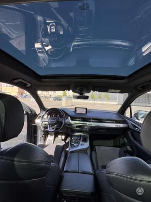 Grey Audi Q7 2017 in Vilnius, with an engine capacity of 2.97 L and mileage of 226 thousand km for 25990 €, photo 18 on AUTOMOTO.COM.LV