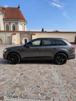 Grey Audi Q7 2017 in Kaunas, with an engine capacity of 2.97 L and mileage of 270 thousand km for 26500 €, photo 11 on AUTOMOTO.COM.LV
