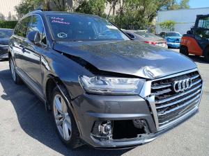 Pelēks Audi Q7 2017 Viļņa, ar dzinēja tilpumu 3.00 L un nobraukumu 170 tūkst. km par 10200 €, foto 4 vietnē AUTOMOTO.COM.LV