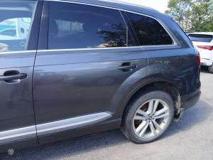 Pelēks Audi Q7 2017 Viļņa, ar dzinēja tilpumu 3.00 L un nobraukumu 170 tūkst. km par 10200 €, foto 9 vietnē AUTOMOTO.COM.LV