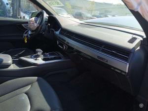 Pelēks Audi Q7 2017 Viļņa, ar dzinēja tilpumu 3.00 L un nobraukumu 170 tūkst. km par 10200 €, foto 19 vietnē AUTOMOTO.COM.LV