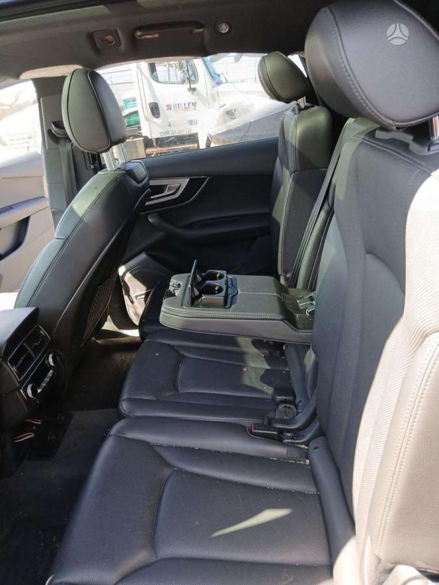 Pelēks Audi Q7 2017 Viļņa, ar dzinēja tilpumu 3.00 L un nobraukumu 170 tūkst. km par 10200 €, foto 23 vietnē AUTOMOTO.COM.LV