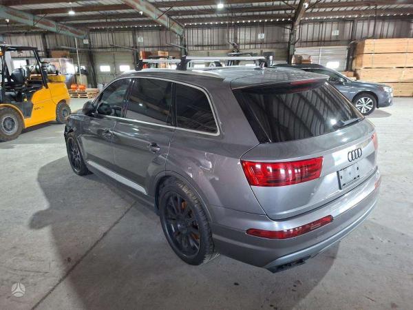 Pelēks Audi Q7 2017 Biržai, ar dzinēja tilpumu 3.00 L un nobraukumu 180 tūkst. km par 18000 €, foto 4 vietnē AUTOMOTO.COM.LV