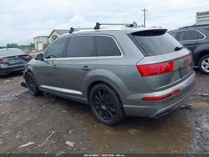 Pelēks Audi Q7 2017 Biržai, ar dzinēja tilpumu 3.00 L un nobraukumu 180 tūkst. km par 18000 €, foto 12 vietnē AUTOMOTO.COM.LV