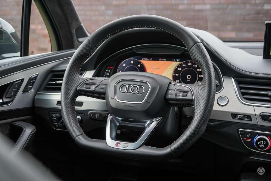 Grey Audi Q7 2017 in Marijampole, with an engine capacity of 2.97 L and mileage of 263 thousand km for 25950 €, photo 17 on AUTOMOTO.COM.LV
