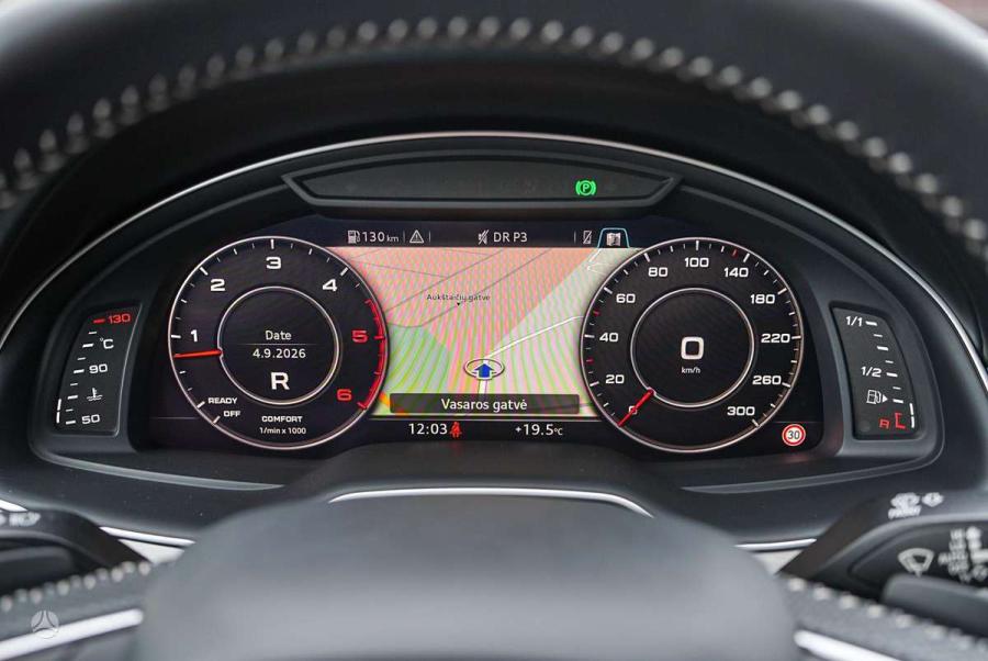 Grey Audi Q7 2017 in Marijampole, with an engine capacity of 2.97 L and mileage of 263 thousand km for 25950 €, photo 25 on AUTOMOTO.COM.LV