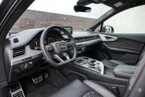 Grey Audi Q7 2017 in Marijampole, with an engine capacity of 2.97 L and mileage of 263 thousand km for 25950 €, photo 29 on AUTOMOTO.COM.LV