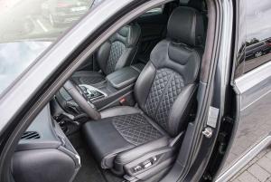 Grey Audi Q7 2017 in Marijampole, with an engine capacity of 2.97 L and mileage of 263 thousand km for 25950 €, photo 32 on AUTOMOTO.COM.LV