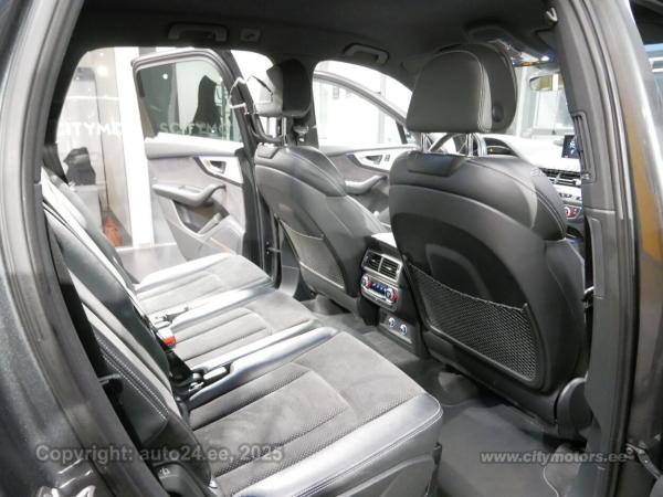 Grey Audi Q7 2018 in Tallinn, with an engine capacity of 3.00 L and mileage of 197 thousand km for 31990 €, photo 11 on AUTOMOTO.COM.LV