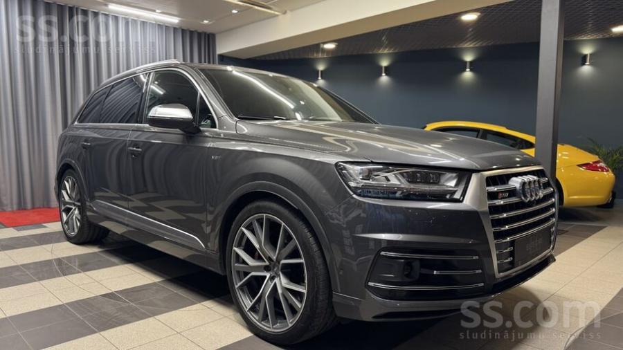 Grey Audi Q7 2018 in Riga, with an engine capacity of 4.00 L and mileage of 178 thousand km for 36990 €, photo 3 on AUTOMOTO.COM.LV