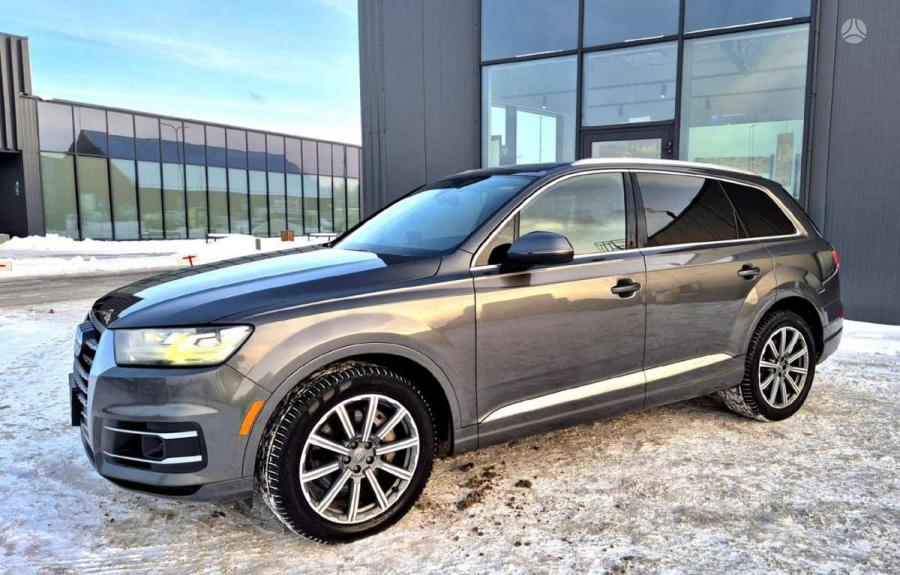 Grey Audi Q7 2018 in Siauliai, with an engine capacity of 3.00 L and mileage of 250 thousand km for 20400 €, photo 4 on AUTOMOTO.COM.LV