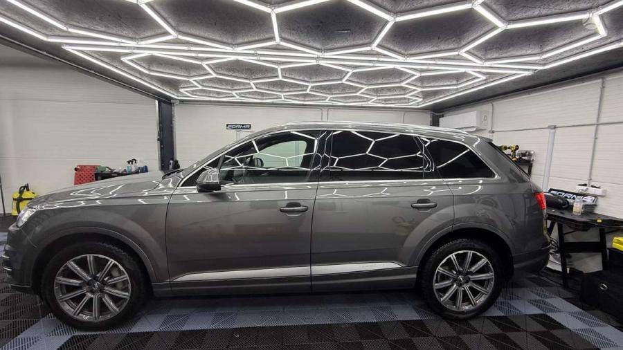 Pelēks Audi Q7 2018 Viļņa, ar dzinēja tilpumu 3.00 L un nobraukumu 106 tūkst. km par 24500 €, foto 2 vietnē AUTOMOTO.COM.LV