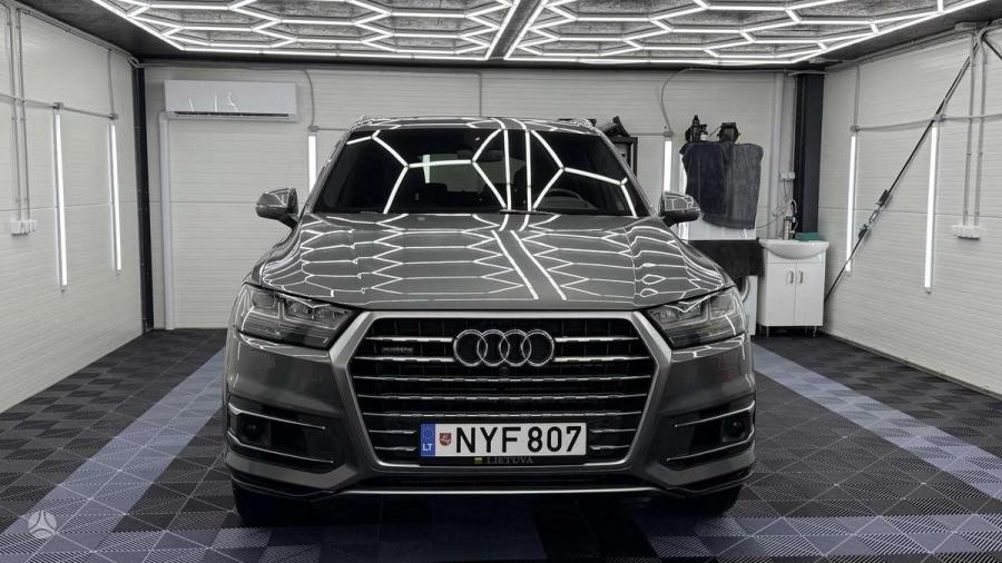 Pelēks Audi Q7 2018 Viļņa, ar dzinēja tilpumu 3.00 L un nobraukumu 106 tūkst. km par 24500 €, foto 3 vietnē AUTOMOTO.COM.LV