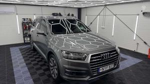 Pelēks Audi Q7 2018 Viļņa, ar dzinēja tilpumu 3.00 L un nobraukumu 106 tūkst. km par 24500 €, foto 5 vietnē AUTOMOTO.COM.LV