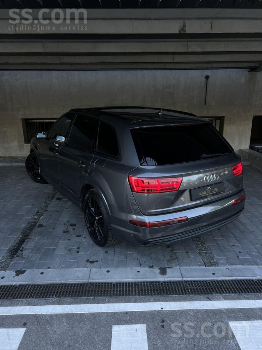 Grey Audi Q7 2018 in Riga, with an engine capacity of 3.00 L and mileage of 280 thousand km for 29990 €, photo 5 on AUTOMOTO.COM.LV