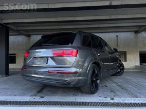 Grey Audi Q7 2018 in Riga, with an engine capacity of 3.00 L and mileage of 280 thousand km for 29990 €, photo 8 on AUTOMOTO.COM.LV