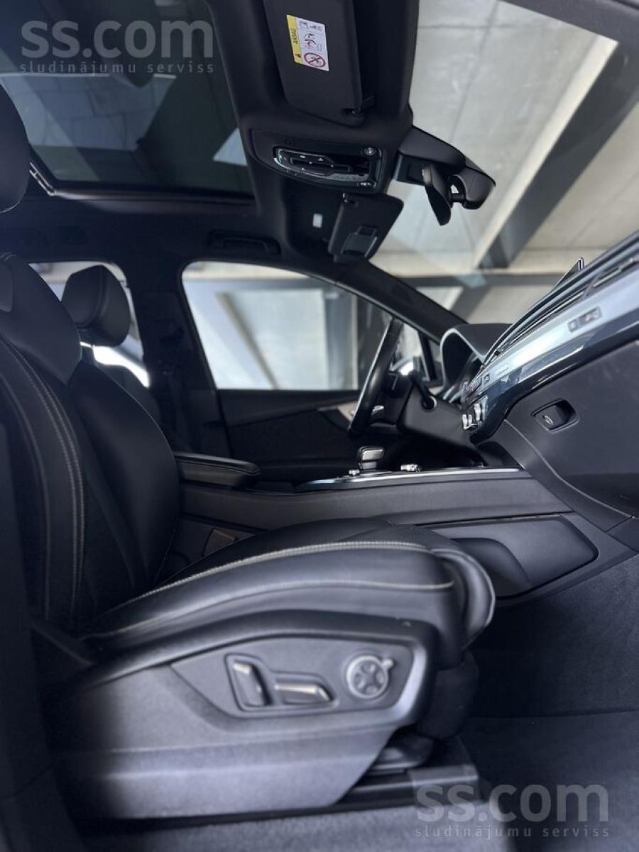 Grey Audi Q7 2018 in Riga, with an engine capacity of 3.00 L and mileage of 280 thousand km for 29990 €, photo 24 on AUTOMOTO.COM.LV